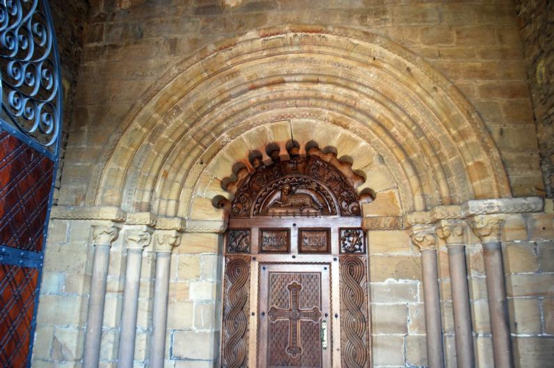 San Juan Bautista de la Abadía de Cenero, Sotiello, Parroquias en ...